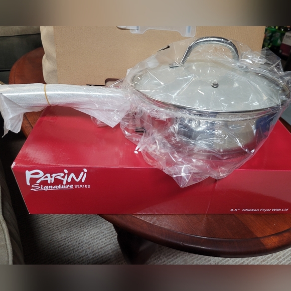 Parini | Kitchen | Nib Parini Signature Series Silver Chicken Fryer ...